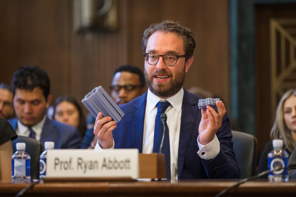 Prof Ryan Abbott gives evidence to the US senate subcommittee – The Artificial Inventor Project